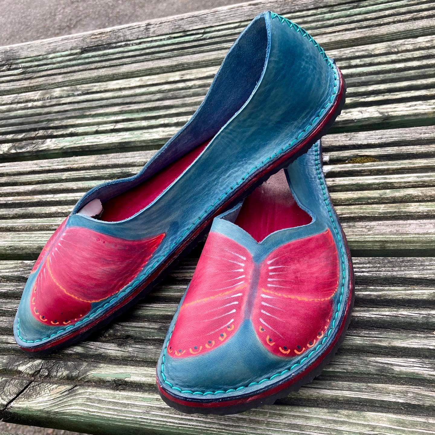 Make your own shoes with minimum tools